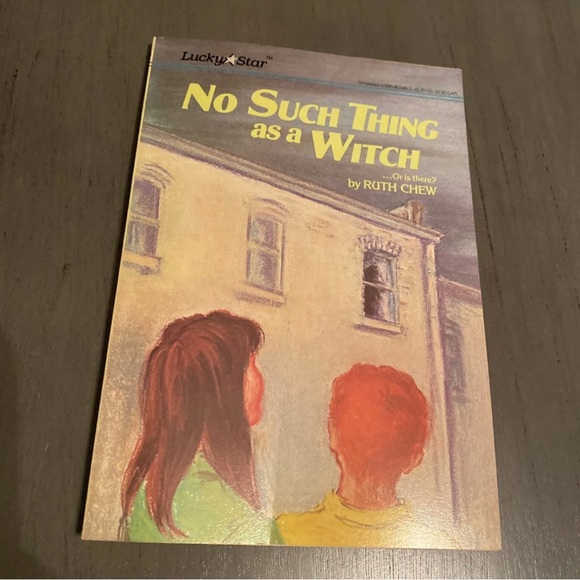 Other | Vintage 1971 Scholastic Books No Such Thing As A Witch Ruth ...